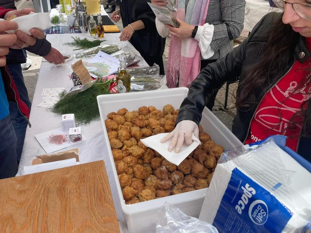 A Blufi, nel Palermitano, è festa per la Sagra del Finocchietto ...