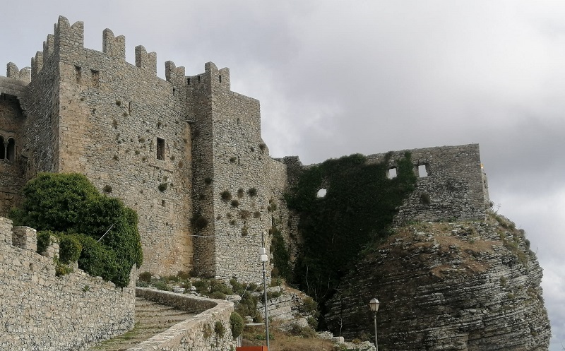 Erice, verso la riqualificazione di Tempio di Venere e Convento dei ...