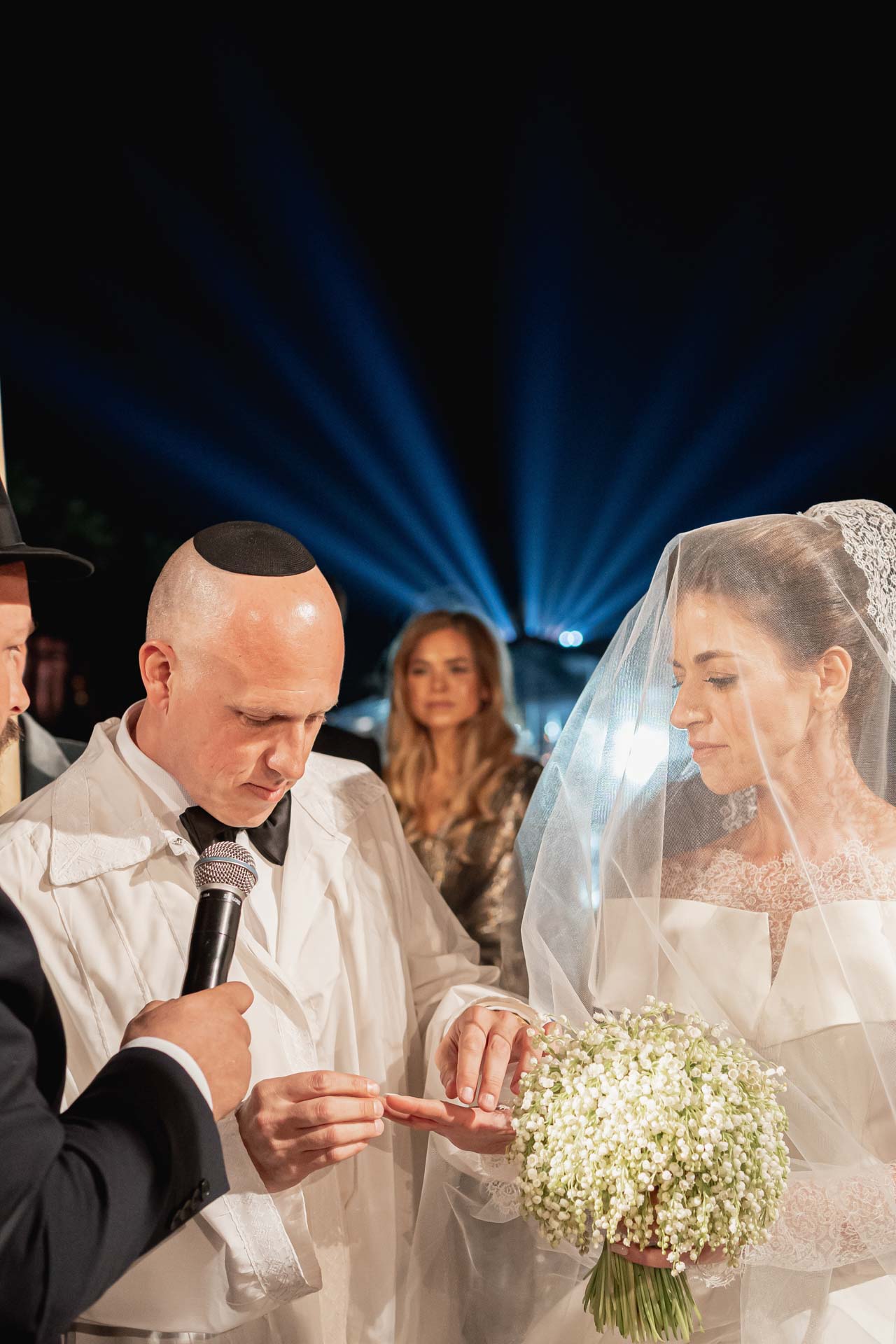 Traditional jewish wedding in the characteristic setting of Marrakech ...