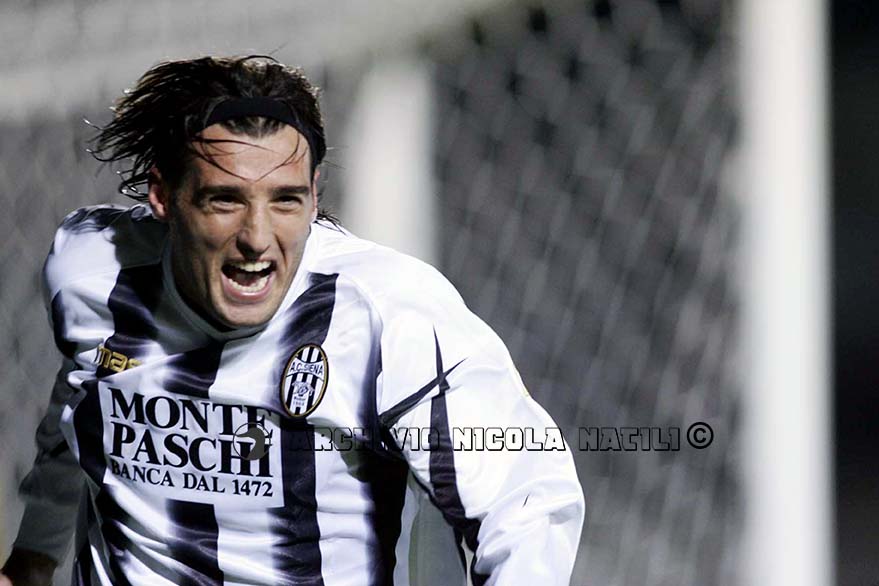 La storia siamo noi: il 14 aprile nasceva Erjon Bogdani :: Siena Club ...