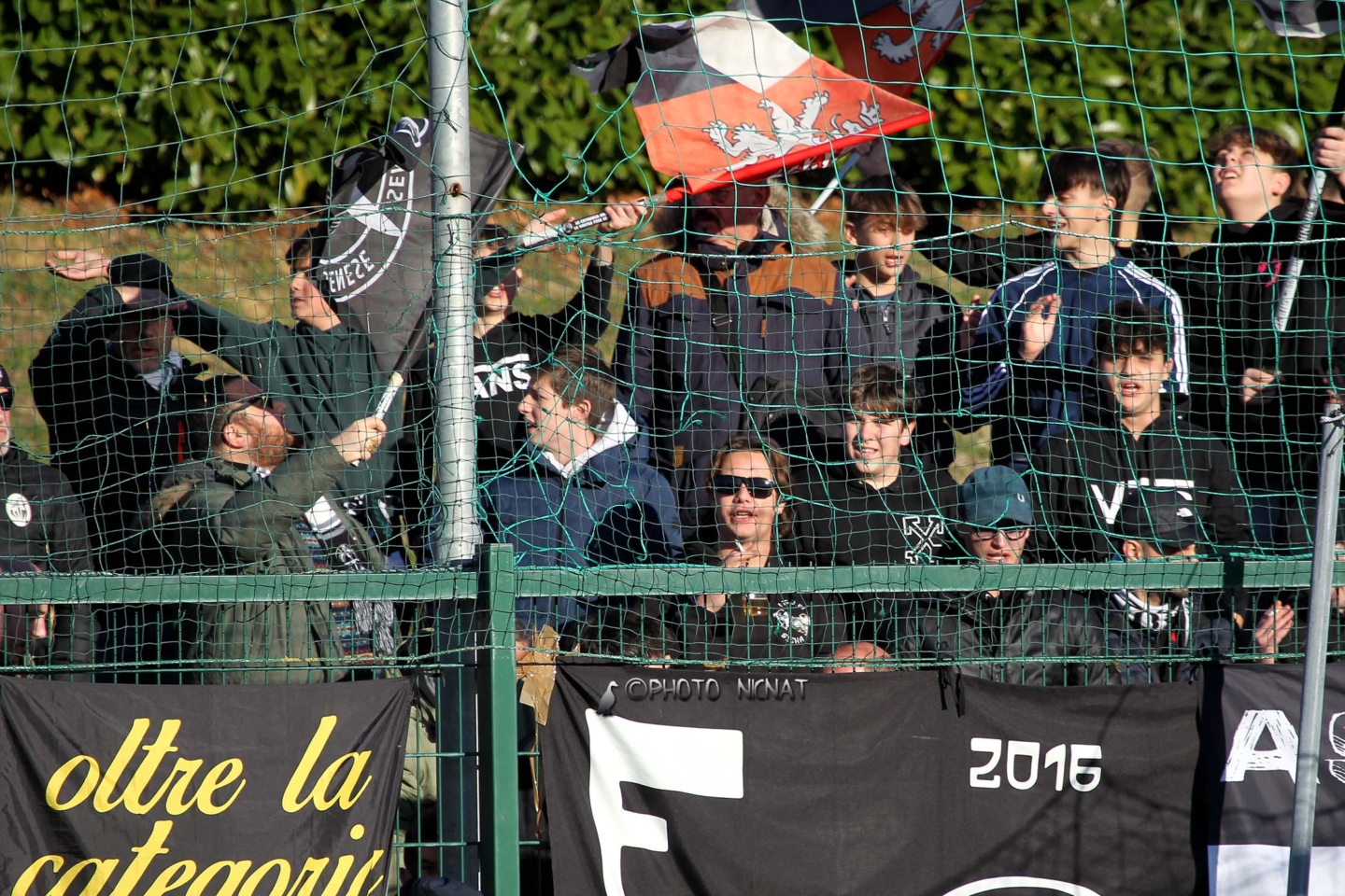 ...dove si balla..!! Foto tifo di Siena-Foiano a cura di Nicola Natili ...