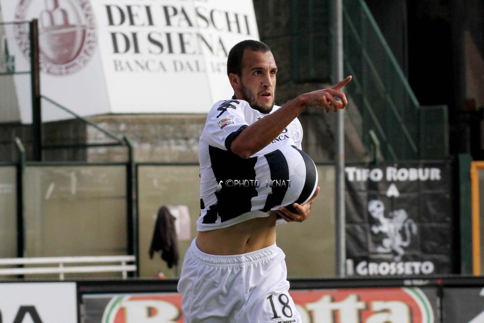 Gonzalez lascia il calcio giocato e diventa allenatore :: Siena Club ...