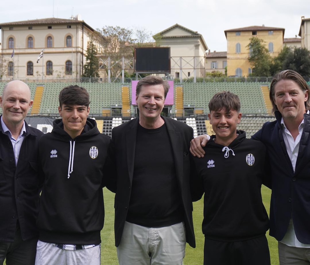 I giovani Calamai e Rugani rinnovano con la Robur :: Siena Club ...