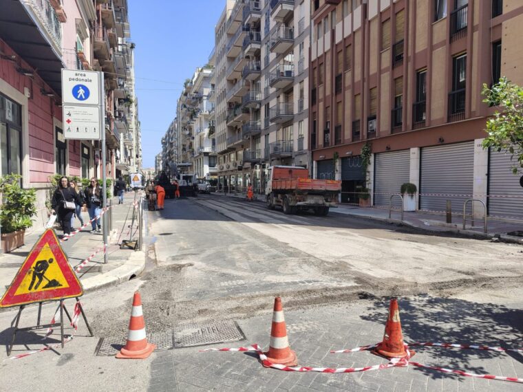 Via Argiro diventa più "green", arrivano gli alberi al centro