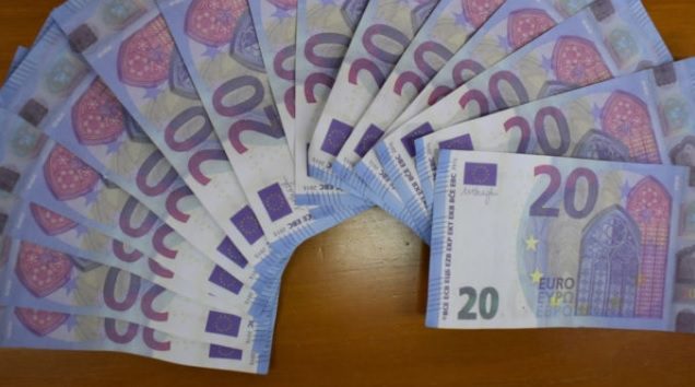 Vacanza coi soldi falsi, cinque pugliesi arrestati a Milano Marittima